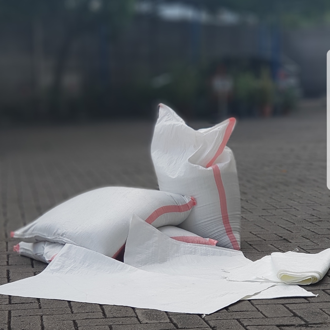 Karung Plastik - Biji Plastik, Sedotan Plastik dan Cotton Bud